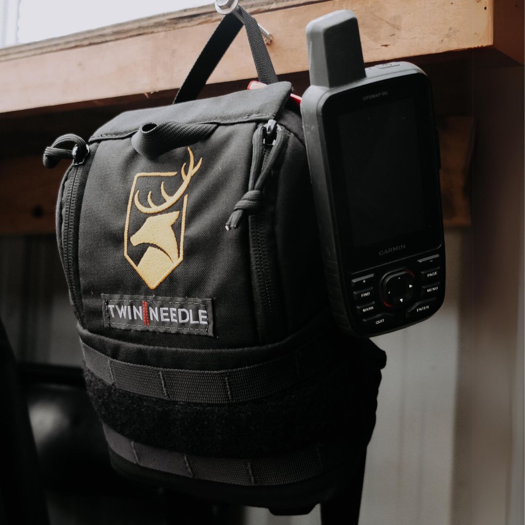 NZDA x Twin Needle Bino Pouch Classic & Harness – NZ Deerstalkers ...